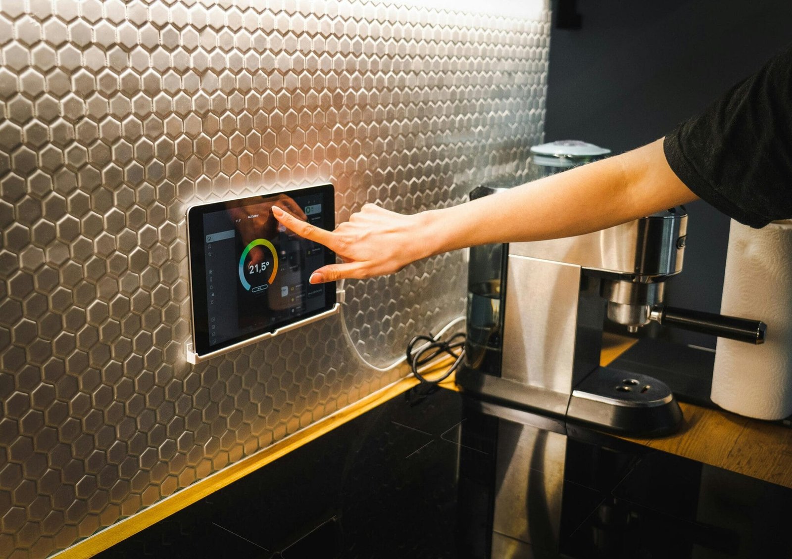 💡 Wireless Lighting Control: Choosing the Right Solution for Your Smart ...